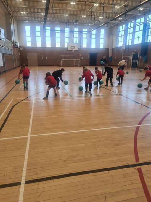 Basketball - William Barcroft Junior School